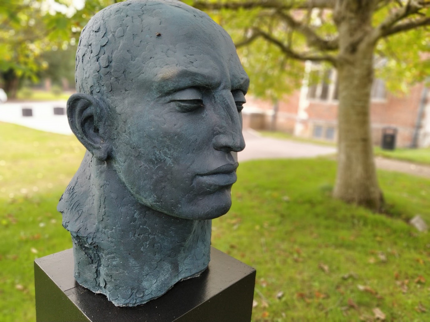 Shaw House Sculpture Exhibition worth a visit – Philippa Harper